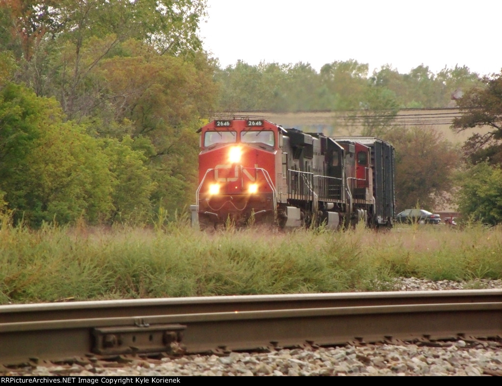 CN 2646